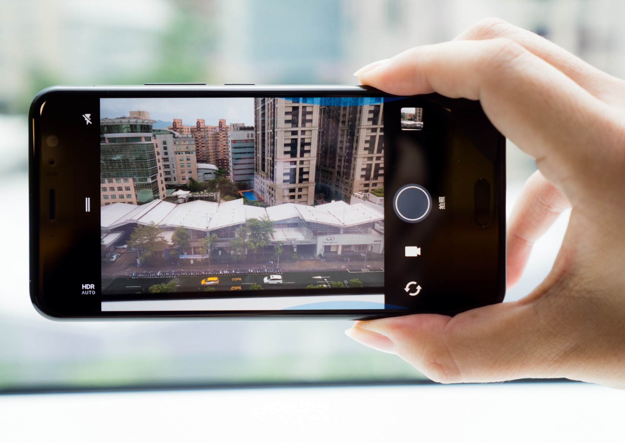 HTC 20 週年！U11 旗艦機免兩萬！詳細規格 + 動手玩相片！ @3C 達人廖阿輝